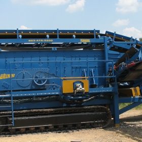 How to Screen Rocks, Gravel, Asphalt & Dirt by Size | Material Screener ...