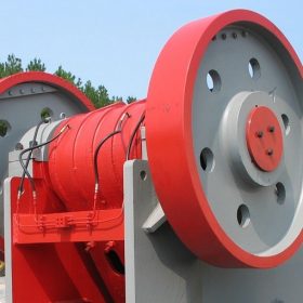 Different Types of Crushers: Choosing the Right One for Your Needs